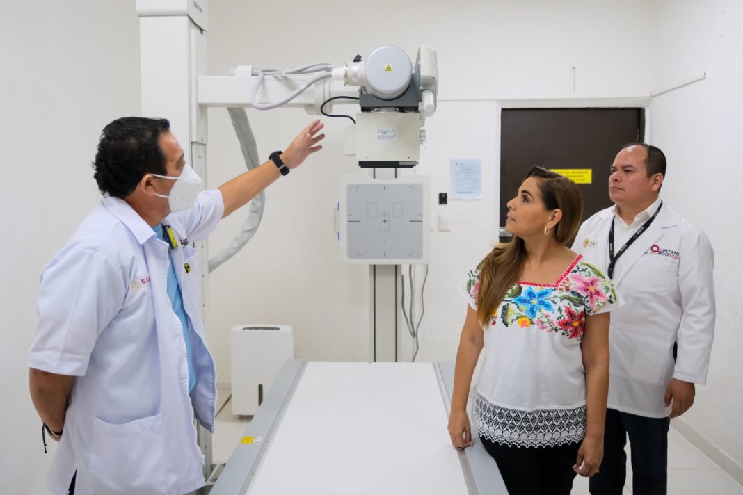 Equipos de mastografía / Detecta cáncer de mama / R360