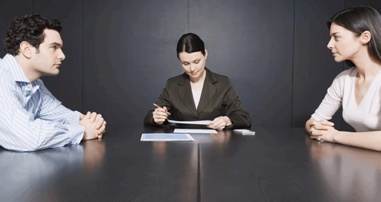 Divorcio | 5 fases emocionales según la psicología